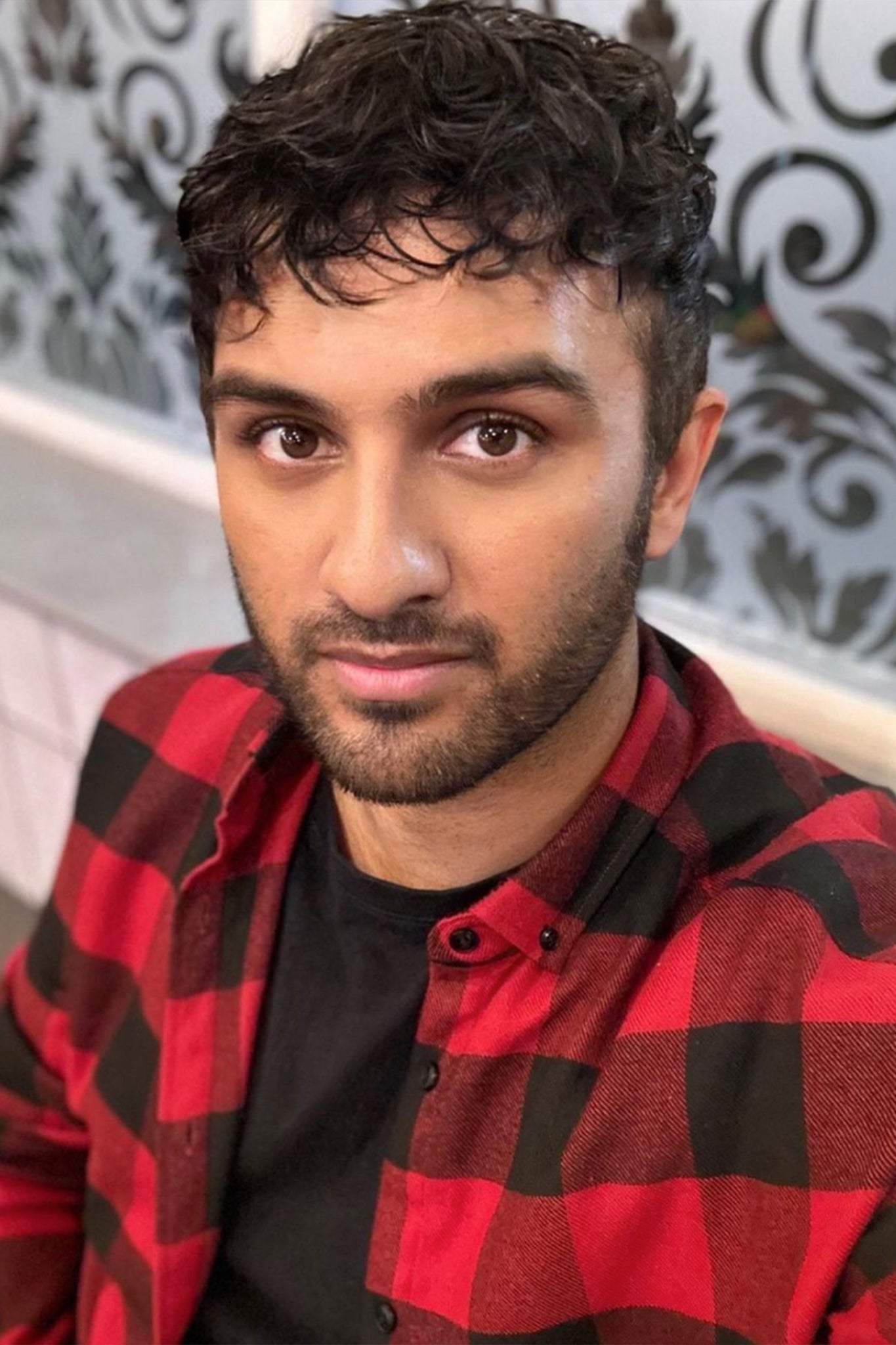 Shabaz Ali: How this humble chemistry teacher is exposing the empty lives of the super-rich on ...